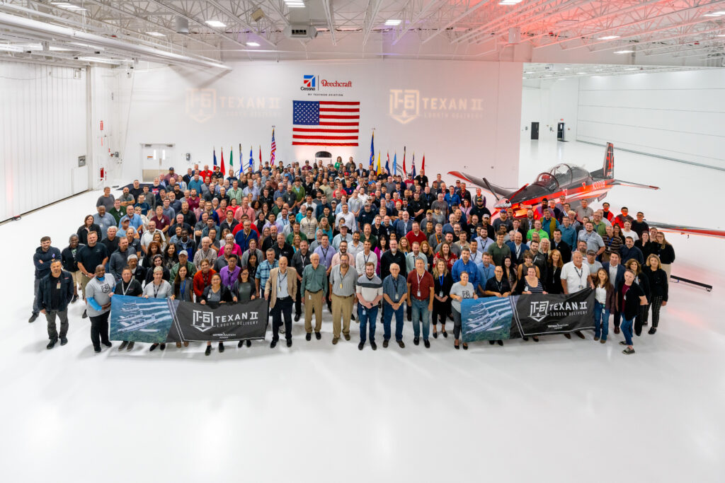 Textron Aviation Defense delivers 1,000th Beechcraft T-6 Texan II ...